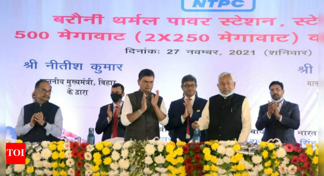 Barauni: R K Singh, Nitish Kumar launch 2 power units in Bihar | India ...