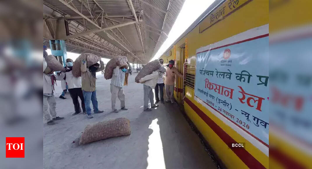 Kisan Rail: Kisan Rail completes 800 trips on Central Railway | Mumbai ...