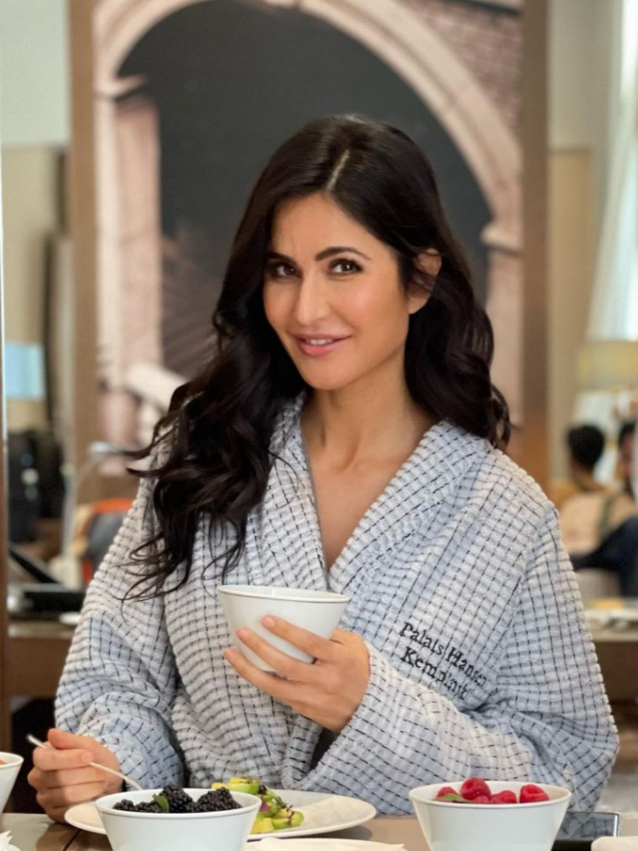 Bollywood Actresses Diet Plan: Breakfast Menu of famous Bollywood ...