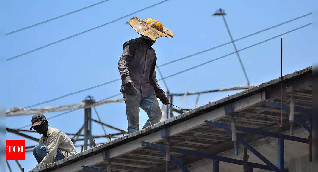 Joblessness in urban areas fell to 9.4% in January-March - Times of India