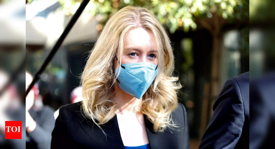 Balwani: Read the newly released text messages between Elizabeth Holmes ...