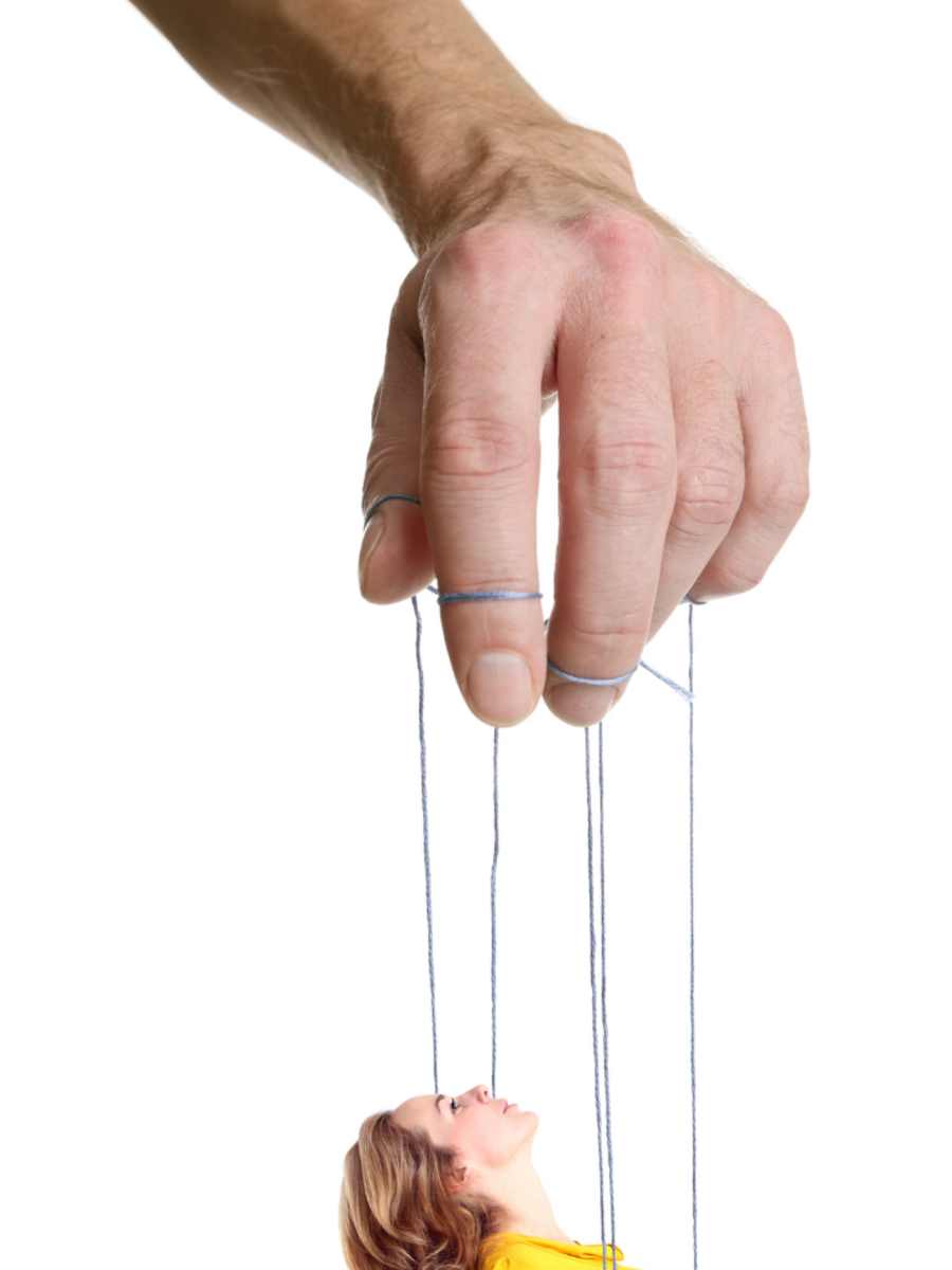 Signs of a controlling man! | Times of India