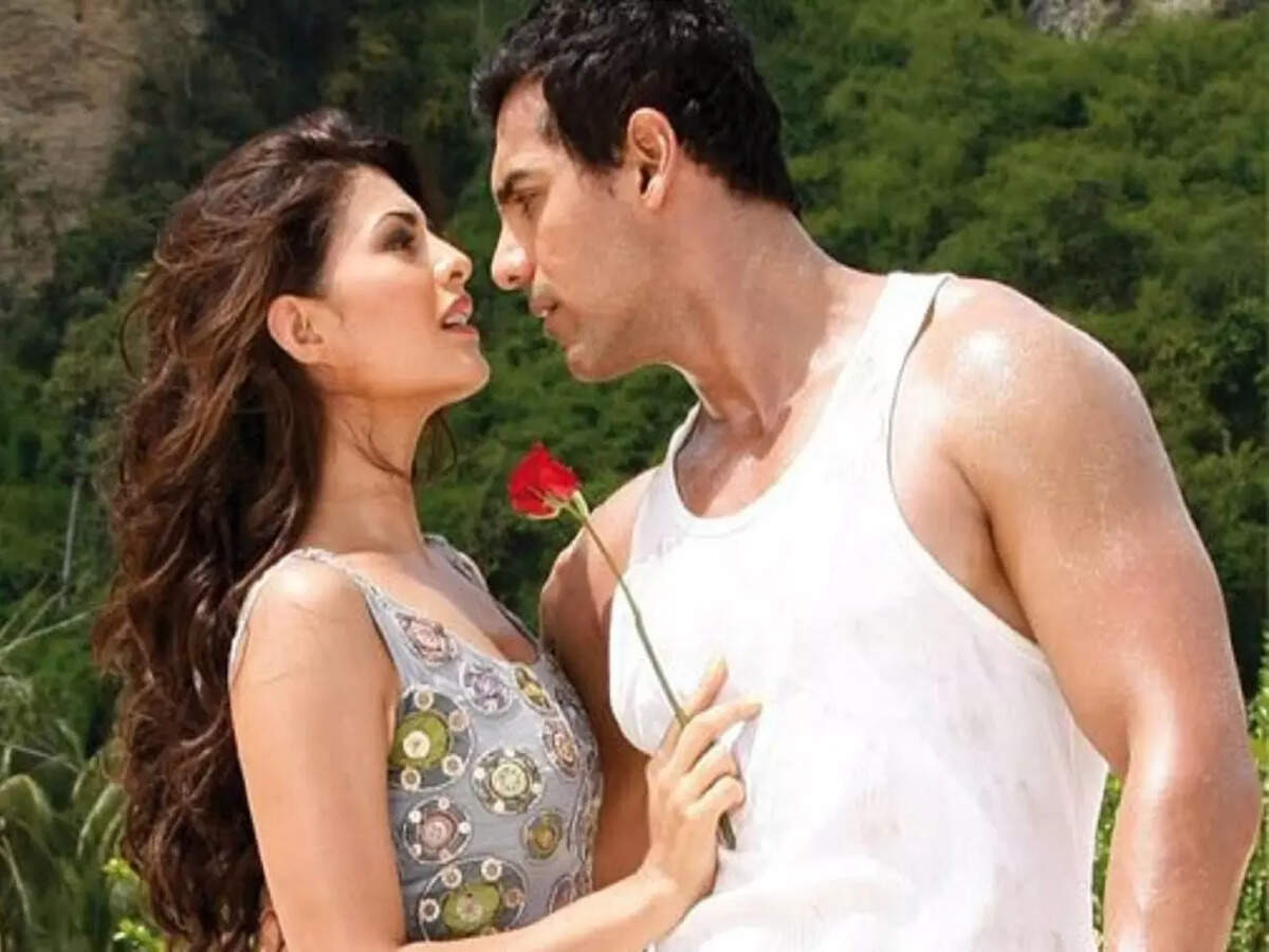 Jacqueline Fernandez to shoot a romantic number with John Abraham for Attack