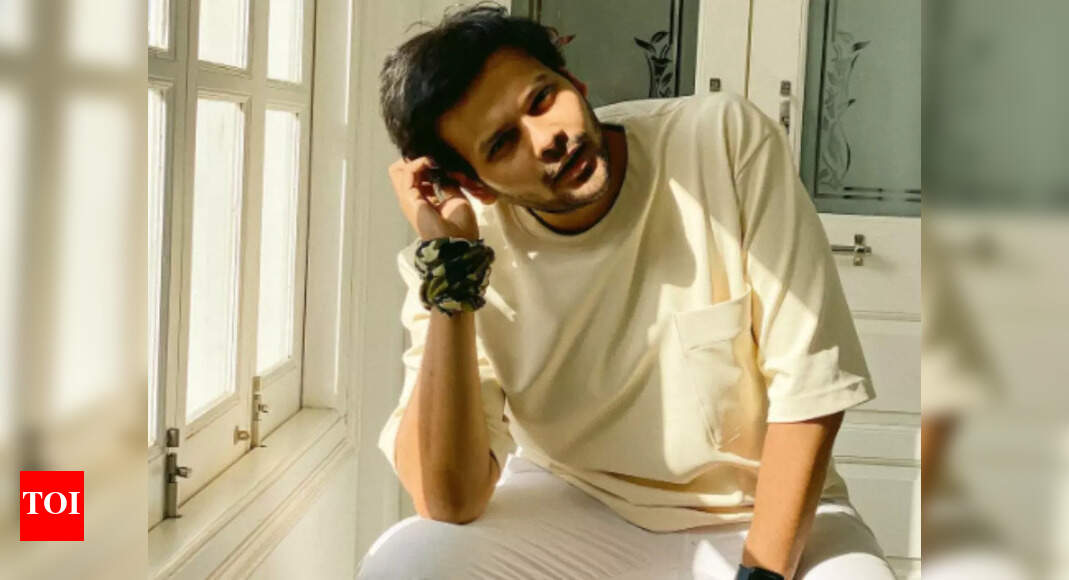 Adesh Singh Tomar on his debut film 'Dramebaaj': It narrates the story ...