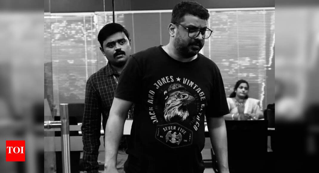 Director CS Amudhan ropes in a stand-up comedian for his next | Tamil ...