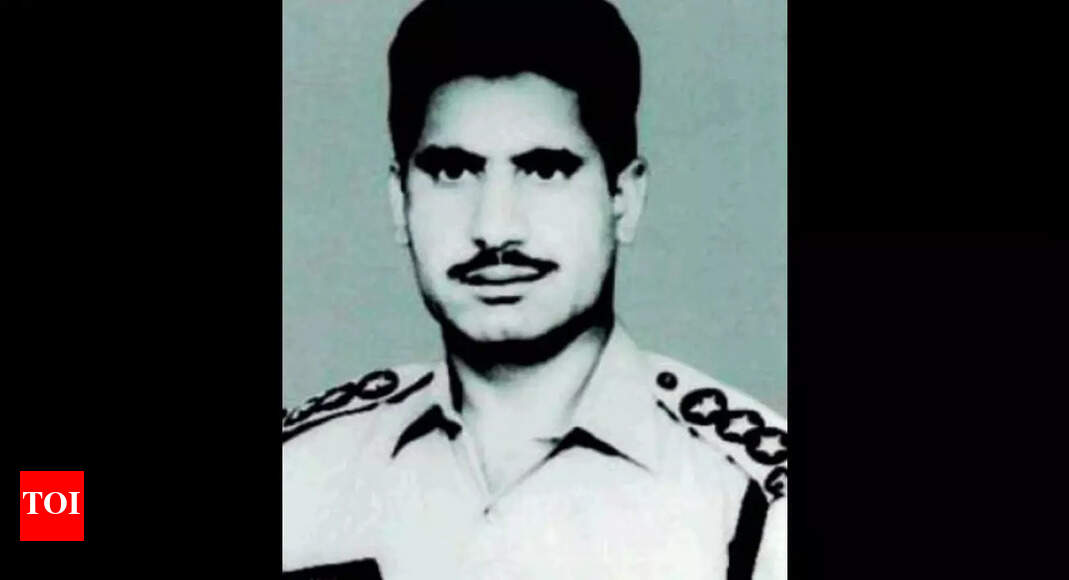 Longewala: Longewala war: Captain who broke the news of Pakistan attack ...