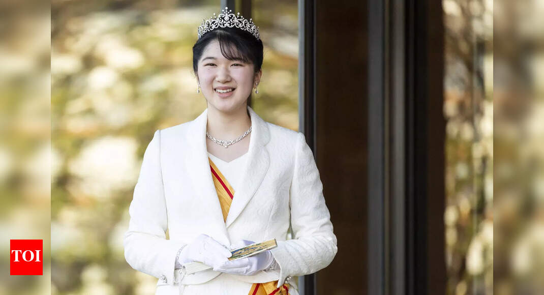 Japanese princess celebrates coming of age - Times of India