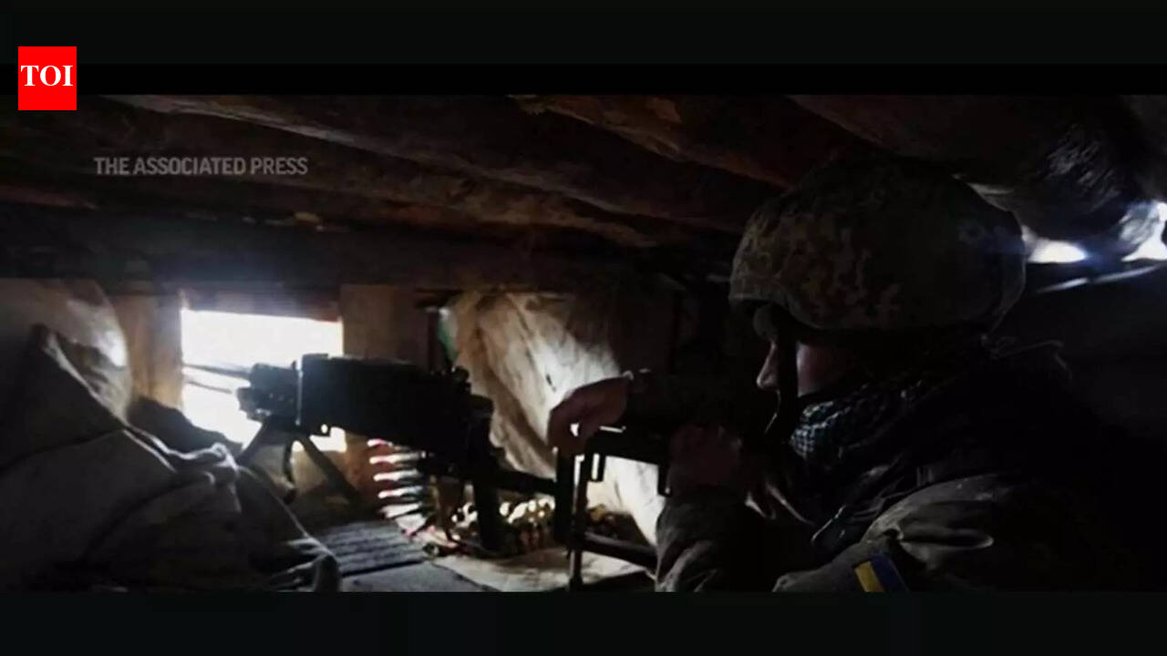 Ukrainians tense amid Russian troops build-up