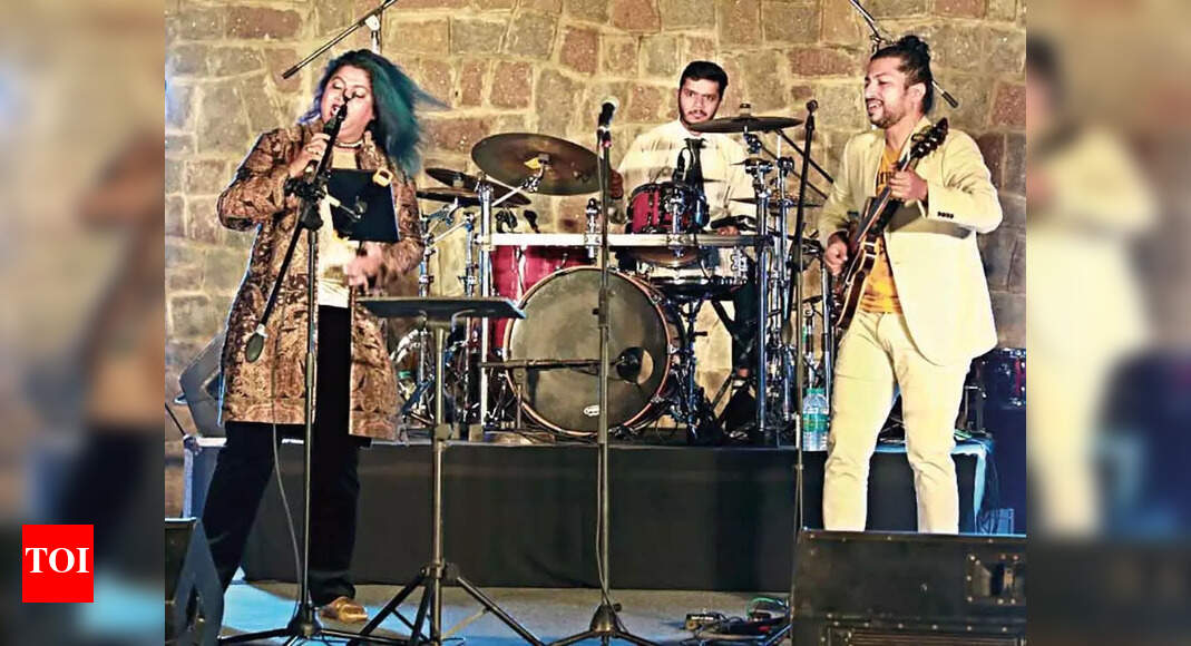 International Jazz met Hyderabadi tehzeeb at this memorable evening ...