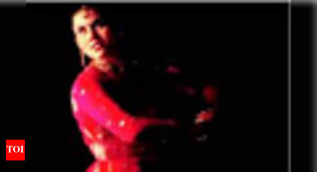 Kathak dancer Seema Mehta performs - Times of India