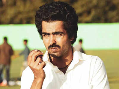 Harrdy Sandhu shares a captivating still from ‘83’ | Punjabi Movie News ...