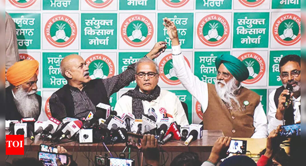 Farmers Protest: Farmers’ call today on ending stir as govt ‘meets’ 5 ...