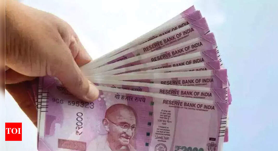 Telangana: Medipally sub-inspector caught accepting Rs 10k bribe | Hyderabad News - Times of India