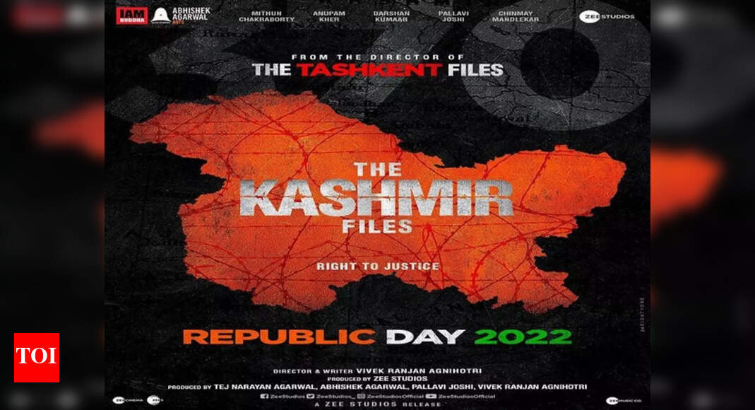 'The Kashmir Files' director Vivek Ranjan Agnihotri, actor Pallavi Joshi participate in 'Walk ...