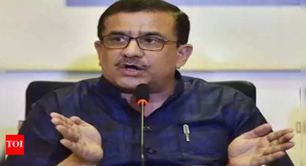 Uttar Pradesh: Wasim Rizvi no longer Muslim, Shia Waqf Board to ...