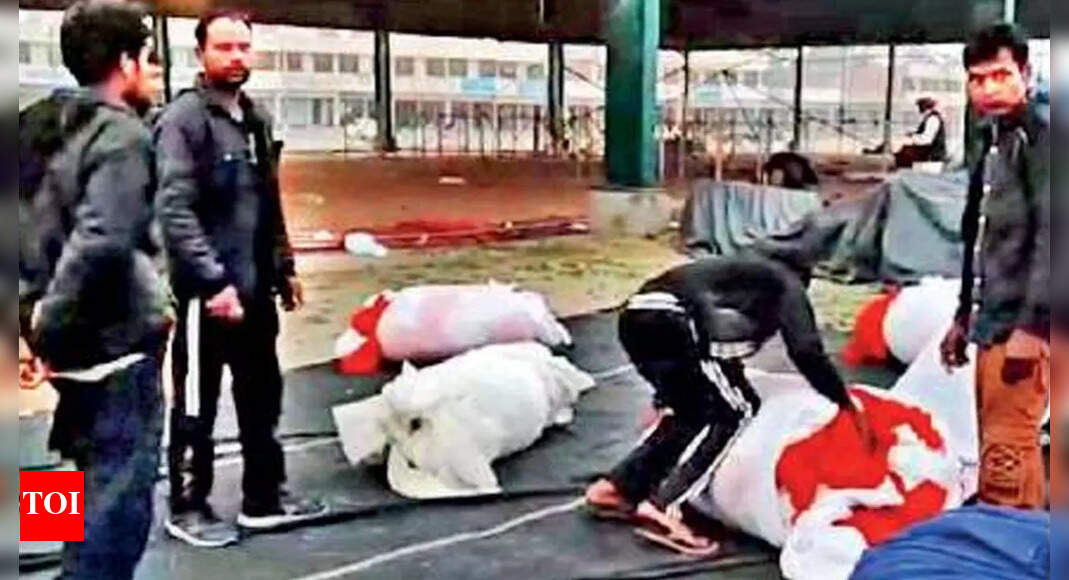 Punjab: MLA Navtej Singh Cheema supporters remove tent for Rana Gurjit ...