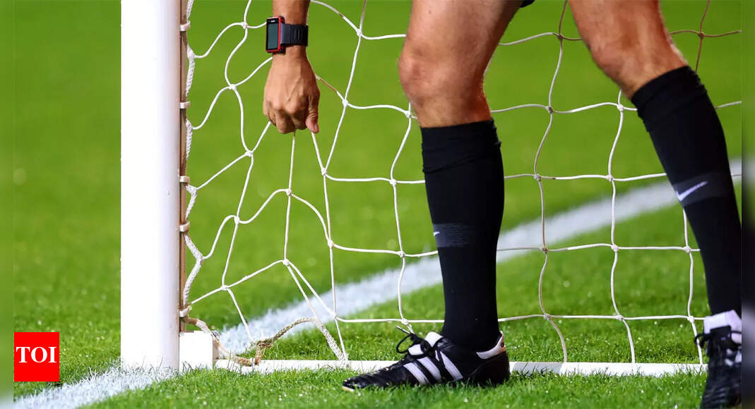 Match to be replayed after torn goal net confuses red-faced referee ...