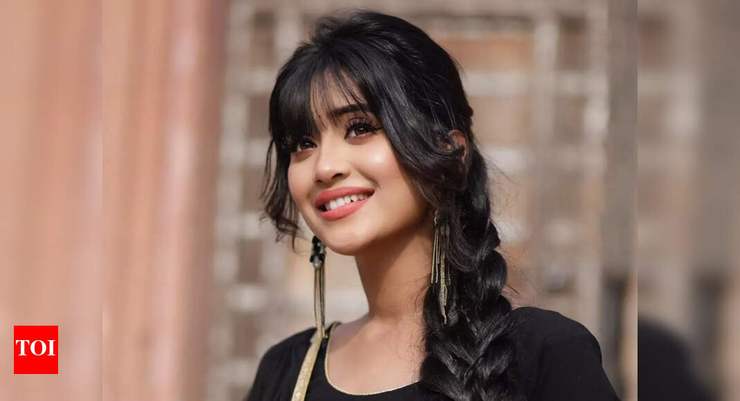 Shivangi Joshi opens up on upcoming episode of 'Balika Vadhu' - Times ...