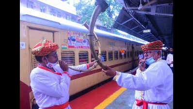 Chalisgaon: Minister to launch MEMU trains from Chalisgaon to Dhule in ...