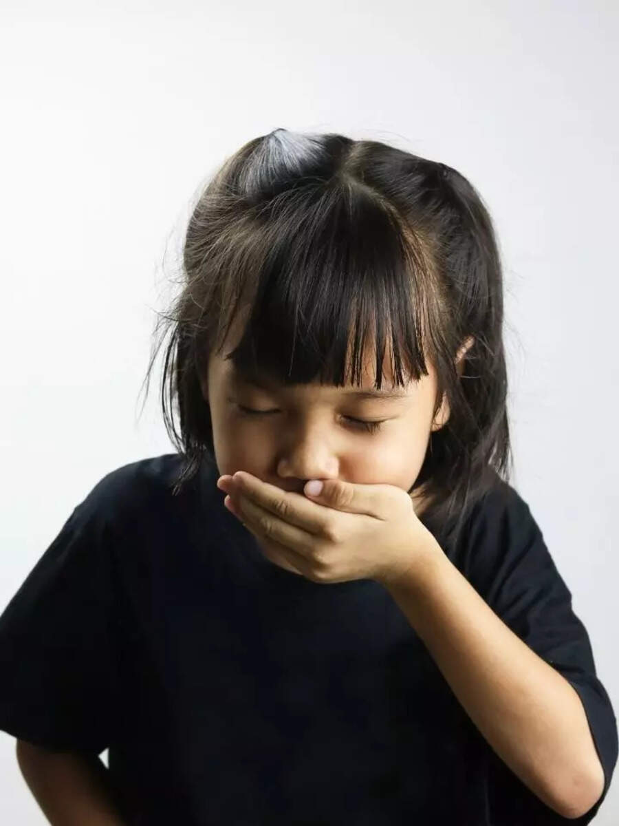 Malnutrition symptoms in child | Signs your child is not getting enough ...