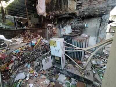 Transformer shed turns into waste dump, creates hazard | Dehradun News ...