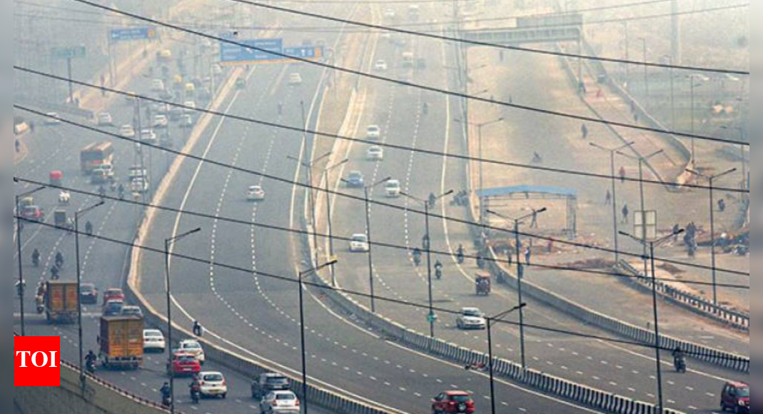 Ghaziabad-Delhi traffic back on track, not all barricades gone ...