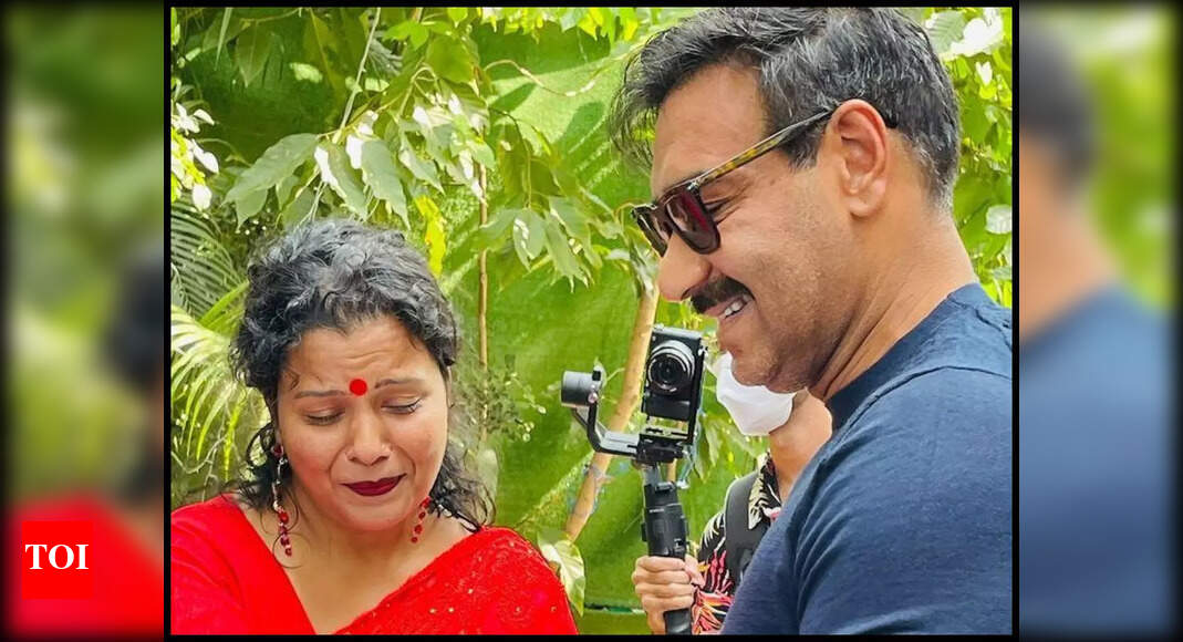 Ajay Devgn's female fan gets a tattoo of his autograph on her hand: see ...