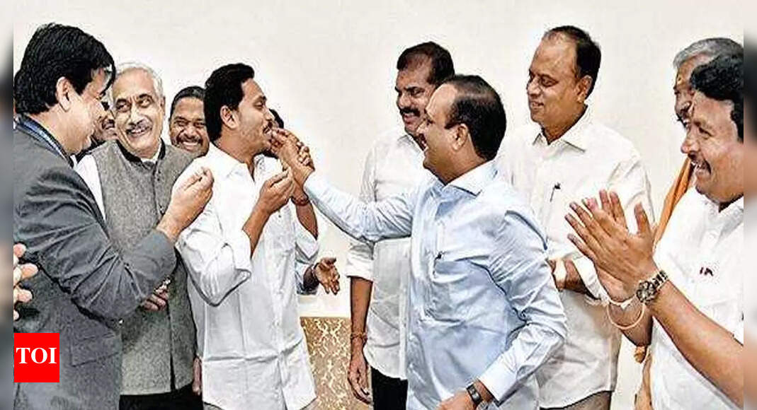 Top leaders greet AP CM Y S Jagan Mohan Reddy on his birthday ...