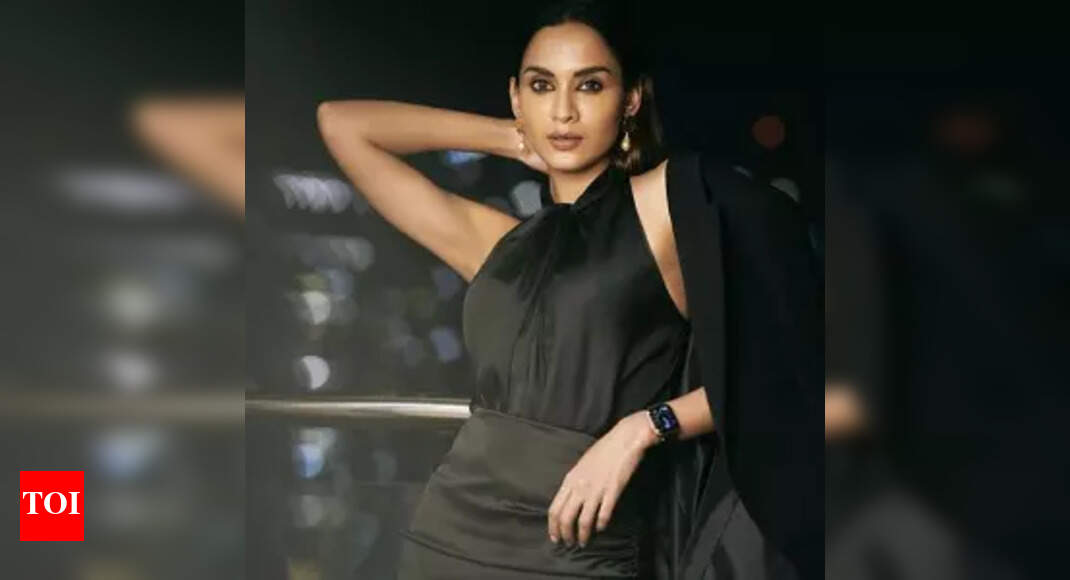 Disha Pardeshi | undefined Movie News - Times of India