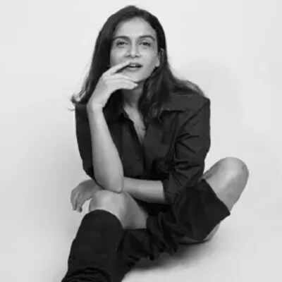 Resham Shrivardhankar | undefined Movie News - Times of India