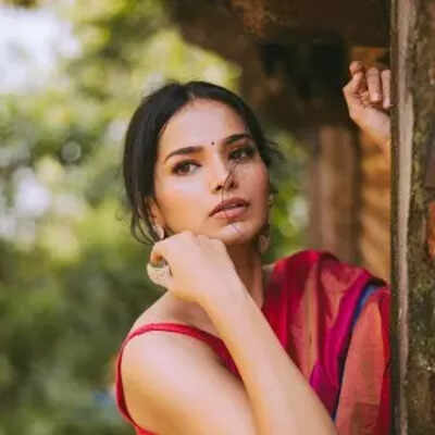 Titeeksha Tawde | undefined Movie News - Times of India
