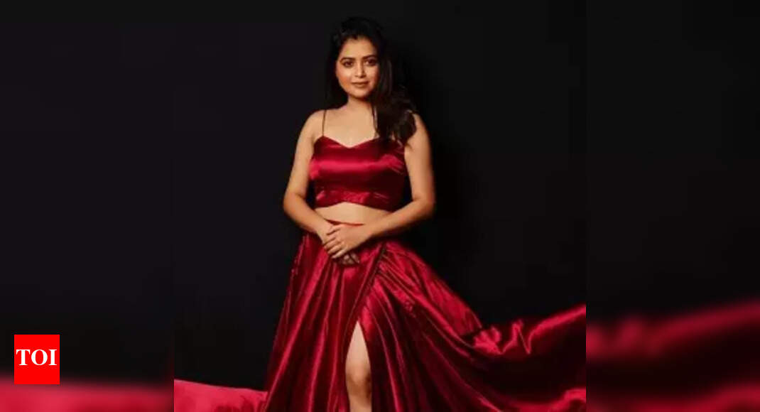 Tanvi Mundle | undefined Movie News - Times of India