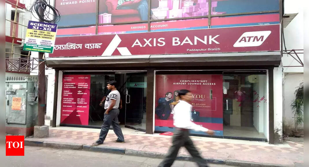 Axis Bank is second largest in PoS machines - The Times of India