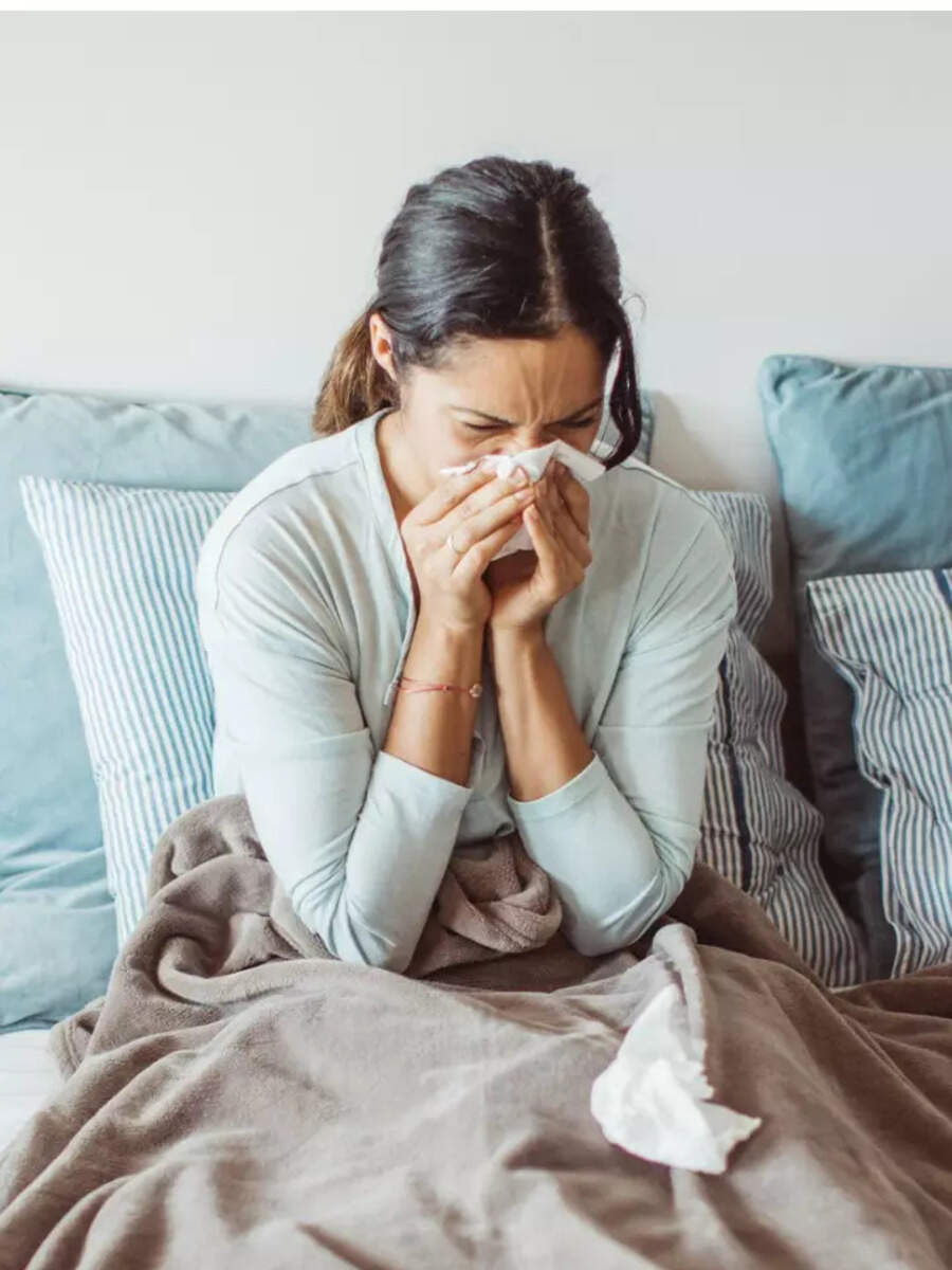 Coronavirus Omicron Variant: Omicron symptoms to watch out for in fully ...