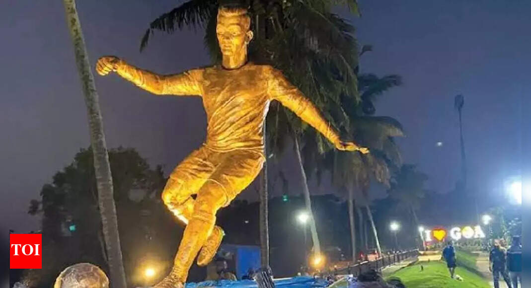 Goa: Calangute gets Portuguese footballer Cristiano Ronaldo statue ...