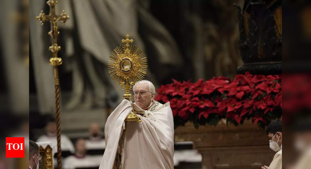 Violence against women insults God, Pope says in New Year's speech ...