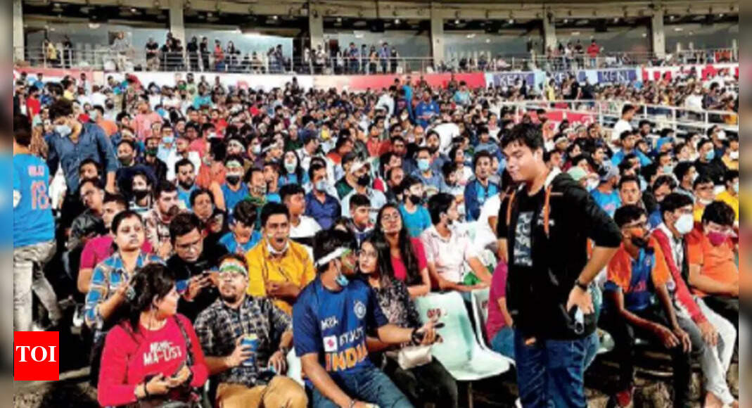 10-fold Rise In Bengal Cases In 6 Days, Govt Weighs Strict Curbs ...