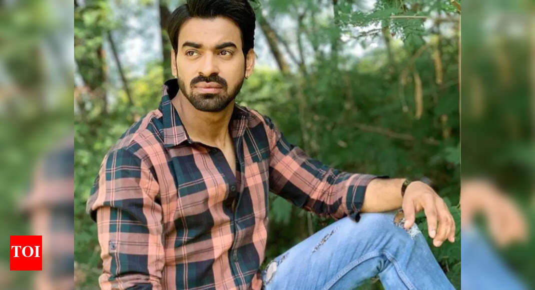 Aditya Ojha to work on creating a more balanced life in 2022 - Times of India