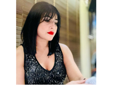 Pakkhi Hegde looks beautiful in her latest post | Bhojpuri Movie News ...