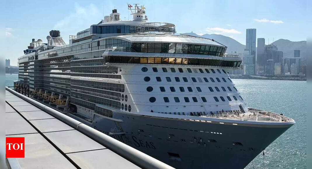 Omicron: Thousands held on Hong Kong cruise ship for Covid testing ...