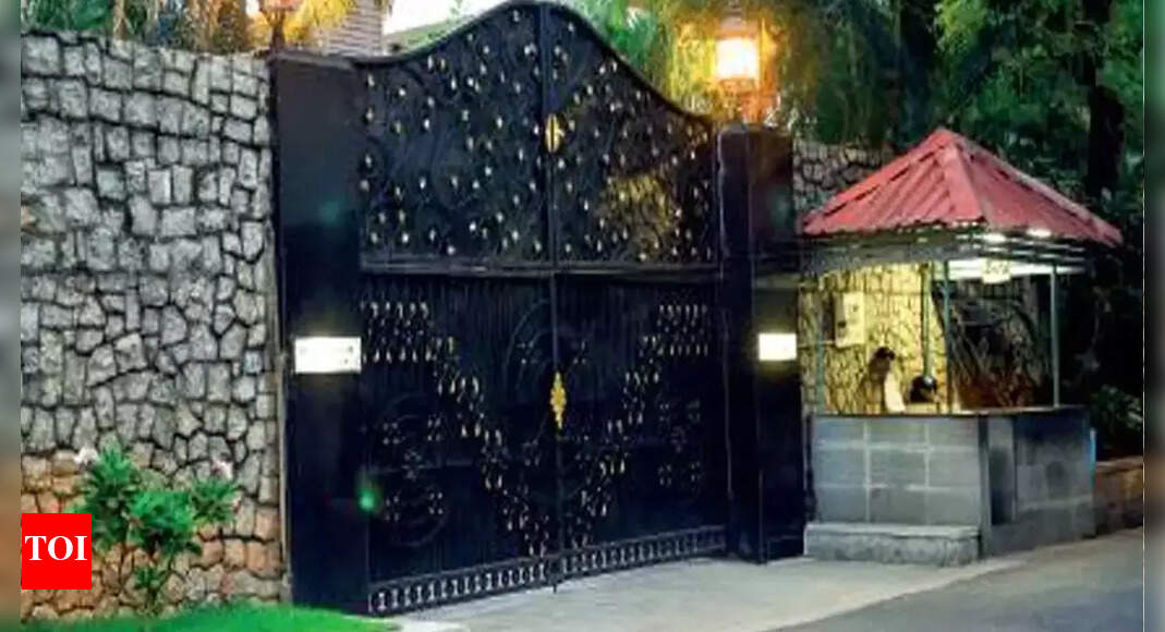 Jayalalitha Poes Garden House Inside Photos | Fasci Garden