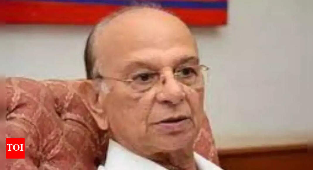 In a first in Goa, govt bestows lifetime cabinet status on Pratapsingh ...