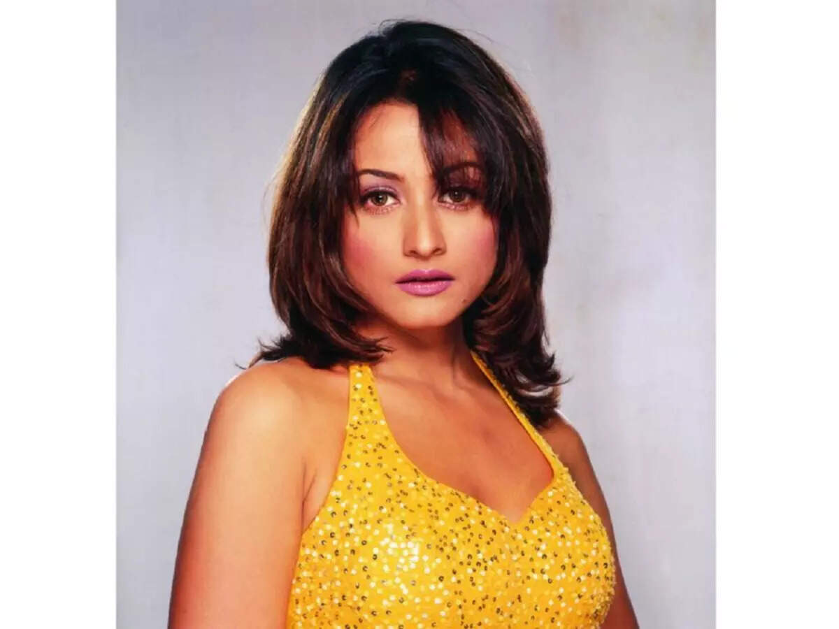Namrata Shirodkar shares a throwback picture from her early modelling ...