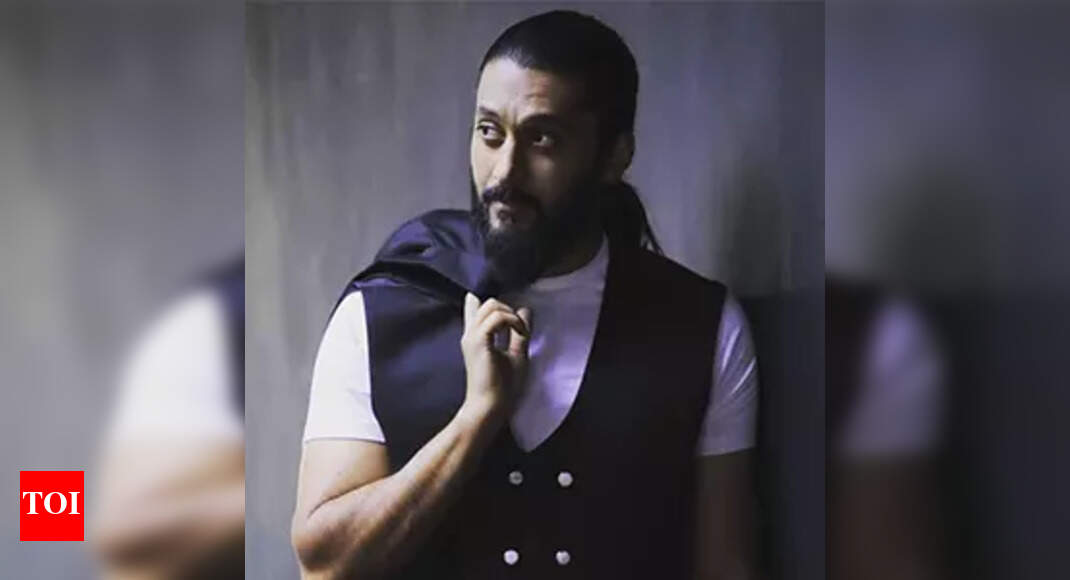 Chetan Ahimsa | undefined Movie News - Times of India