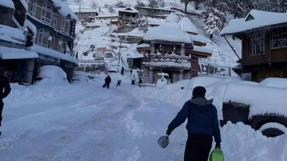 In pics: Fresh snowfall turns hill stations in north India white | The ...