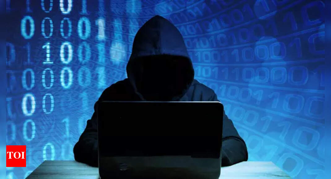 Tek Fog shrouds an escalating political war - Times of India