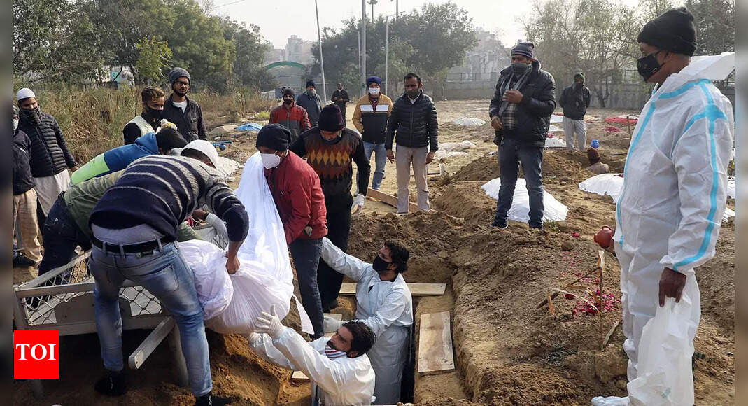 At 203, Delhi’s weekly deaths highest in India | Delhi News - Times of ...