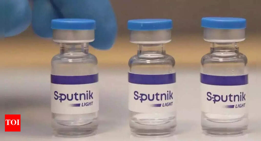 Omicron: Russia's Sputnik V effectiveness against Omicron 75 per cent ...