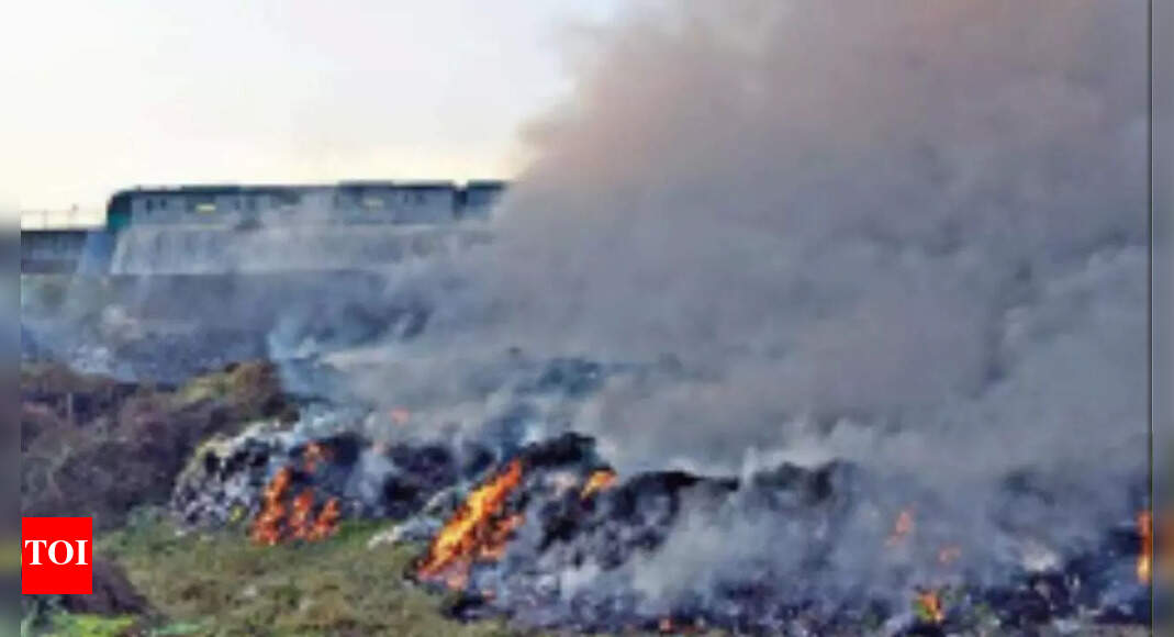 Kalamassery: Major Fire Breaks Out At Two Waste Dumping Yards In City ...