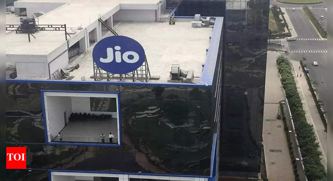 RJIL pays Rs 30,791 crore for all spectrum acquired before March 2021 ...